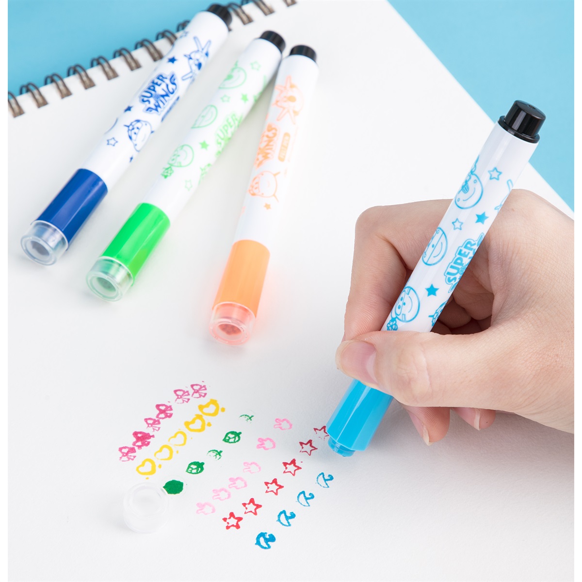 Deli EC10904 Super Wings Stamp + Felt Tip Markers 12 Colours